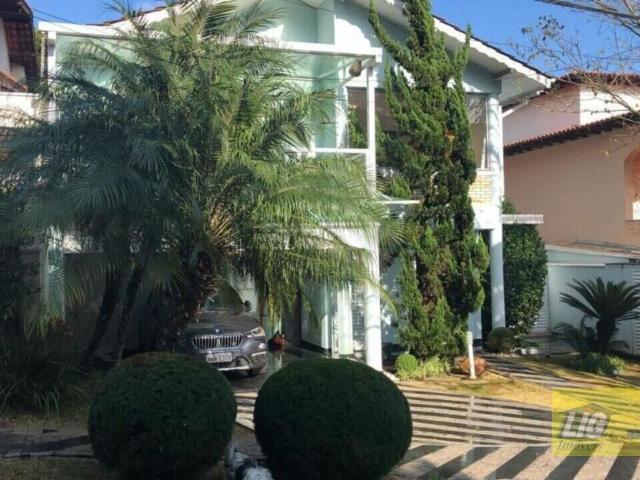 Sobre casa com 420 m² em Cotia SP