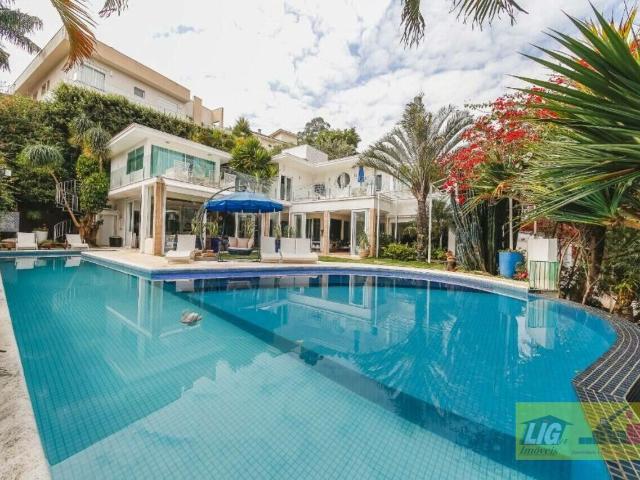 Sobre casa com 450 m² para alugar ou à venda em Cotia SP