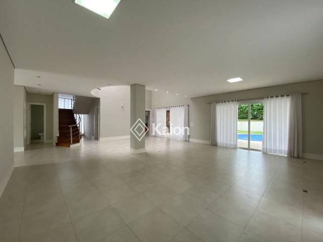 Sobre casa com 483 m² em Itu SP