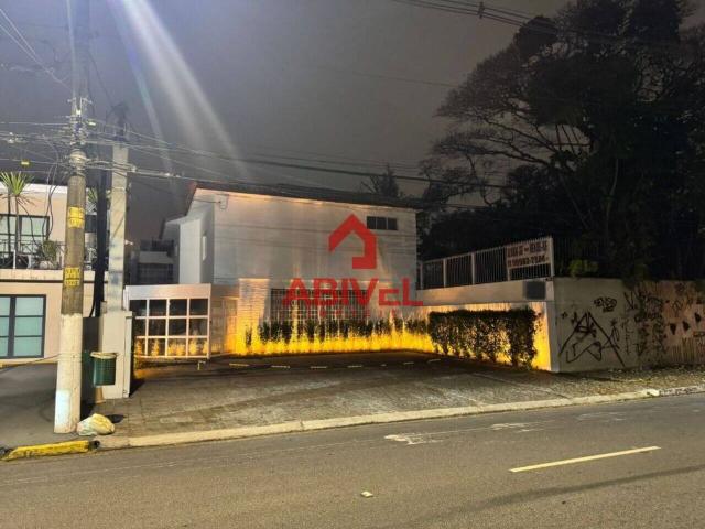 Sobre casa com 500 m² para alugar ou à venda em São Paulo SP