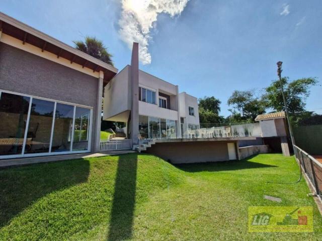 Sobre casa com 590 m² para alugar ou à venda em Cotia SP