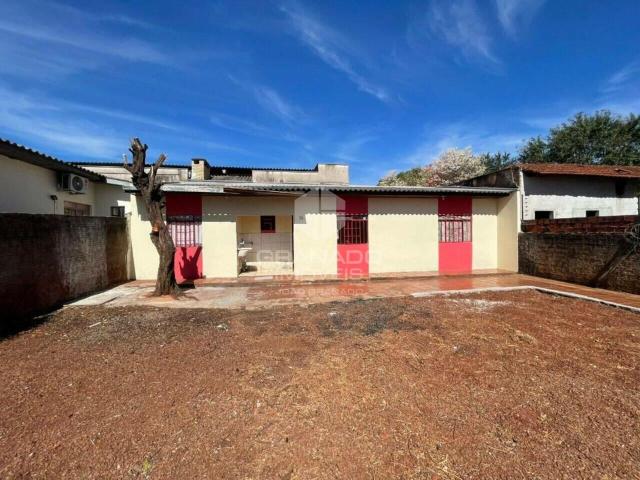 Sobre casa com 65 m² em Maringá PR