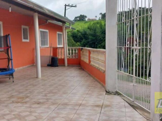 Sobre casa com 70 m² em São Roque SP