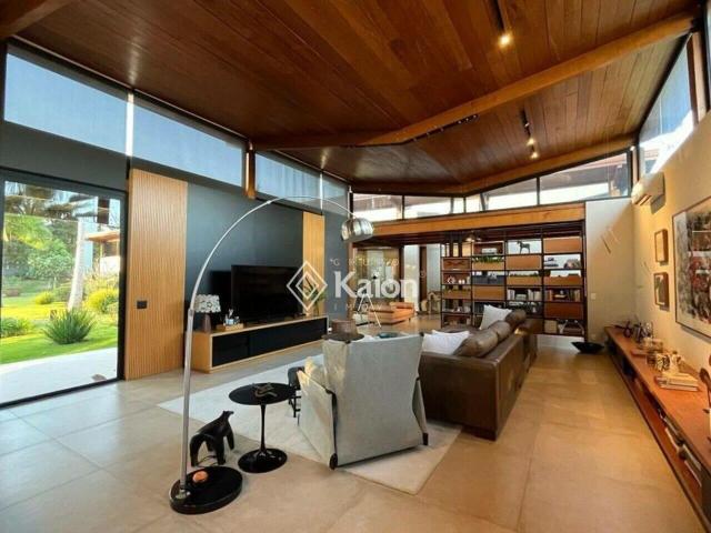 Sobre casa com 980 m² para alugar ou à venda em Itu SP