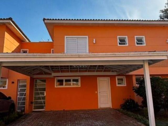 Sobre casa com 101 m² para alugar ou à venda em Cotia SP