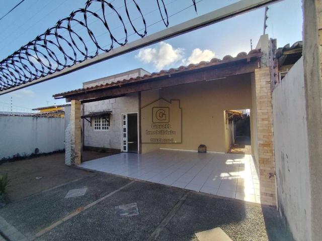 Sobre casa com 111 m² em Parnamirim RN