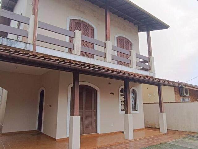 Sobre casa com 180 m² em Bertioga SP