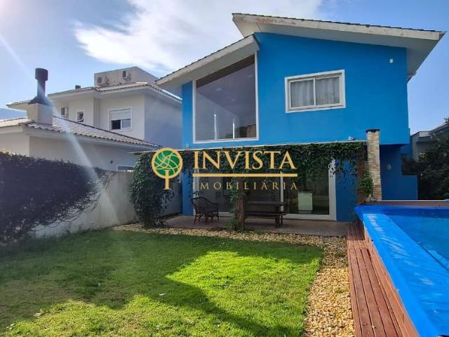 Sobre casa com 208 m² em Palhoça SC