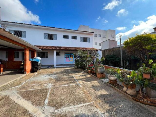 Sobre casa com 217 m² para alugar ou à venda em Americana SP