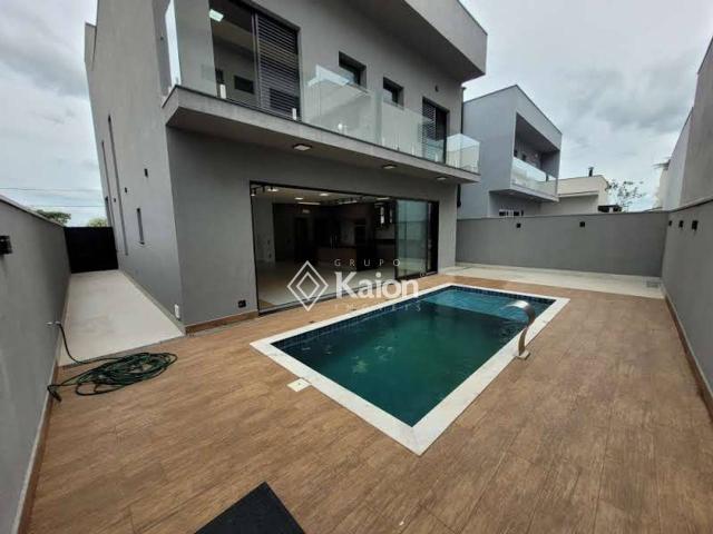 Sobre casa com 230 m² para alugar ou à venda em Salto SP