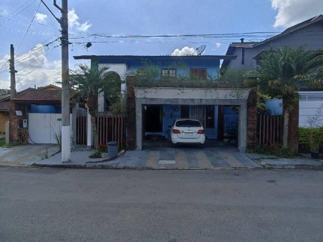 Sobre casa com 240 m² em Cotia SP