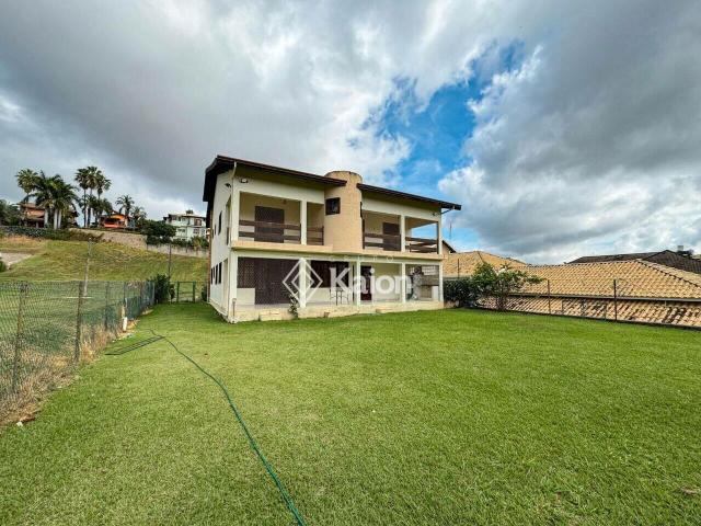 Sobre casa com 379 m² em Itu SP