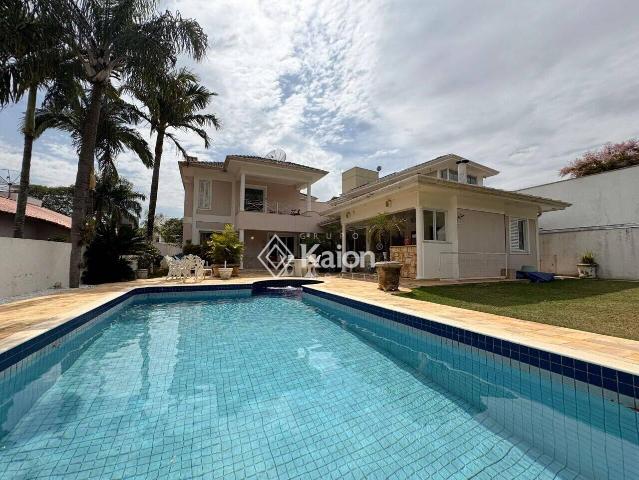 Sobre casa com 393 m² em Itu SP