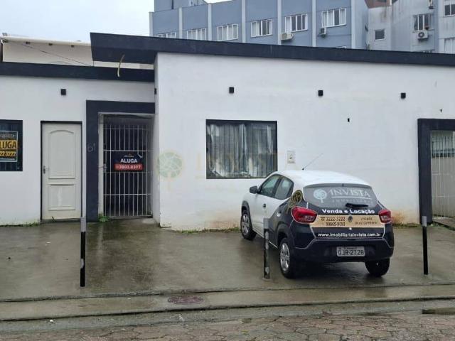 Sobre casa com 39 m² em Florianópolis SC