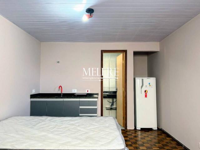 Sobre kitnet com 35 m² em Curitiba PR
