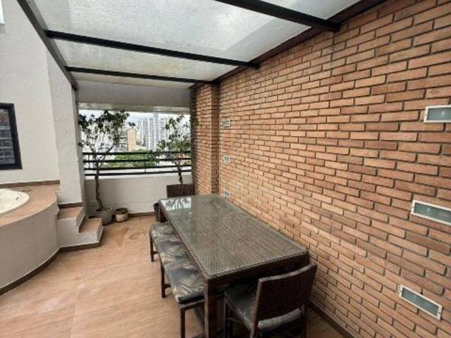 Sobre loft com 130 m² em São Paulo SP