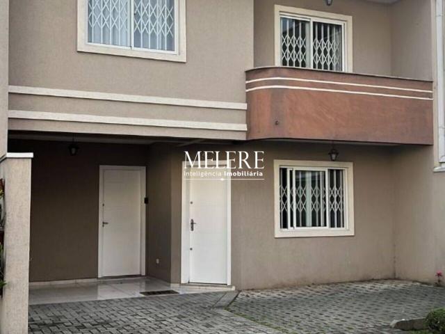 Sobre sobrado com 143 m² para alugar ou à venda em Curitiba PR