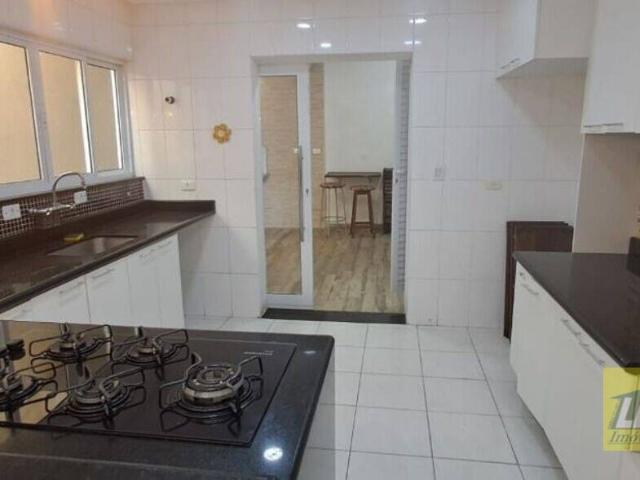 Sobre sobrado para alugar ou à venda em Osasco SP