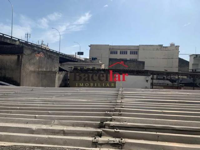 Sobreloja: / Comercial / São Cristóvão