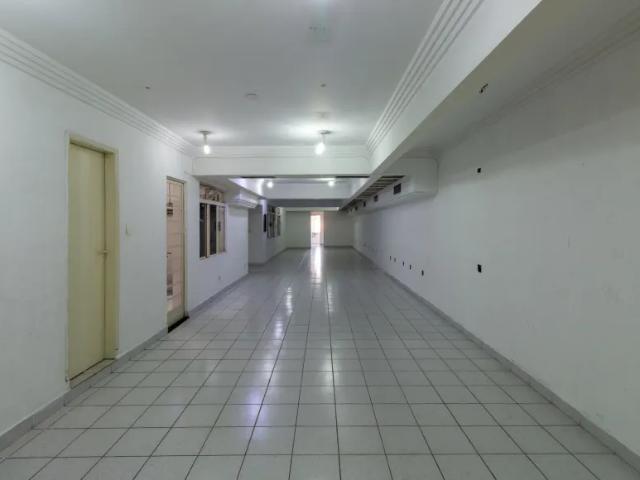 Sobreloja na Avenida do Cursino, N. 1919 • 1400 m²