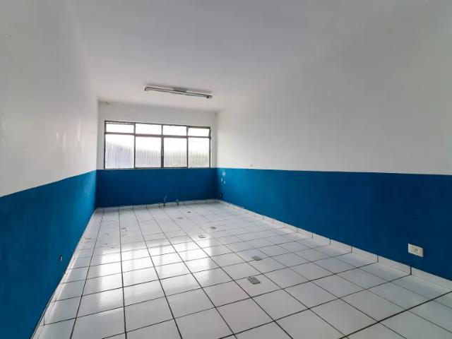 Sobreloja na Rua Arnaldo Magniccaro, N. 836 Loja A • 80 m²