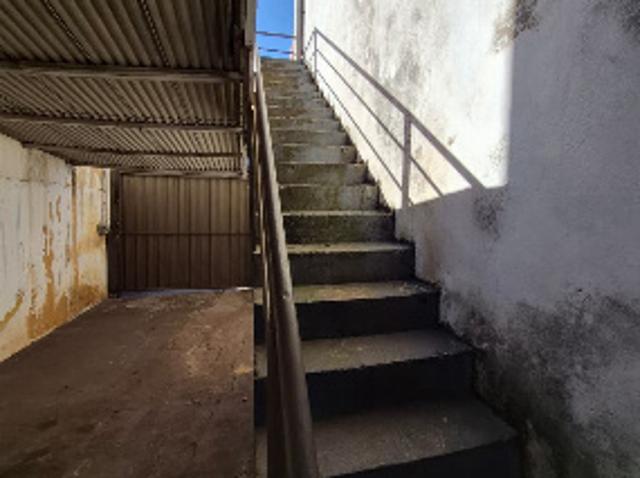 Sobreloja para alugar com 1 Suíte + 2 Quartos em Antares, Londrina PR