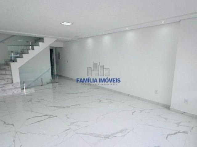 Sobreposta alta à venda 4 suítes piscina garagem Embaré Santos/SP