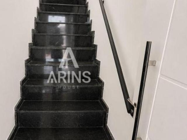 Sobreposta Alta Duplex com Piscina e 3 Suítes na Aparecida – Santos