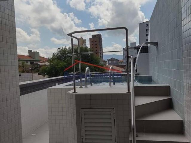 Sobreposta Alta Duplex 4 Quartos com Piscina Churrasqueira a Venda
