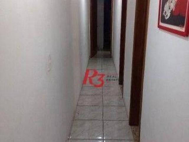Sobreposta baixa à venda na Vila São Jorge em Santos