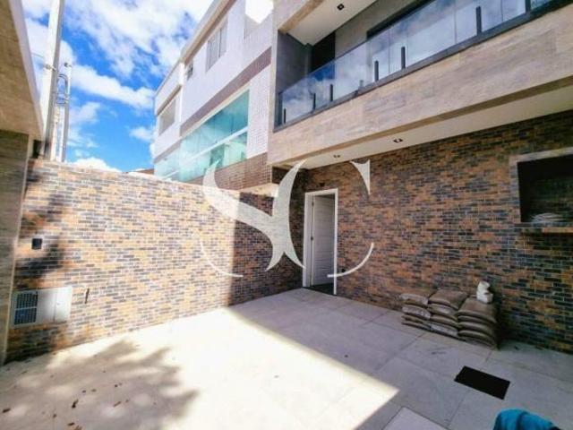 Sobreposta duplex com ótima localização
