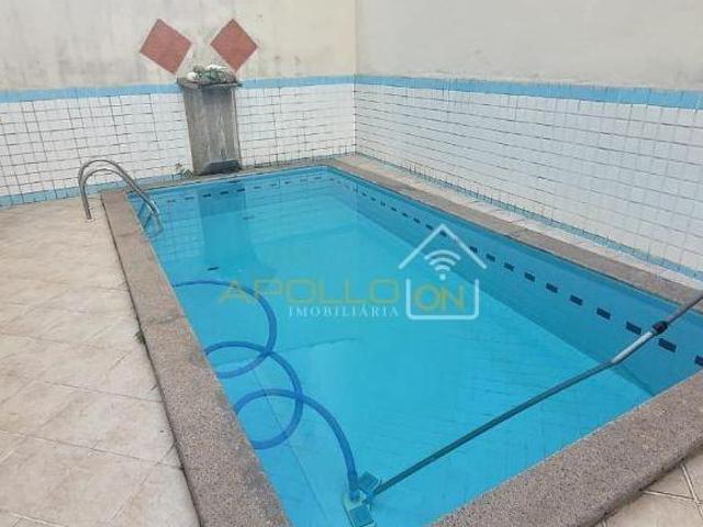 Sobreposta Terrea 3 suites Boqueirao Santos