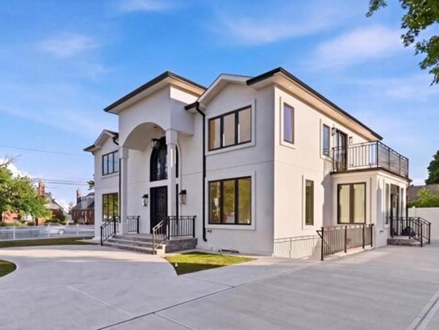 Sobro Ave, Valley Stream, Home For Sale