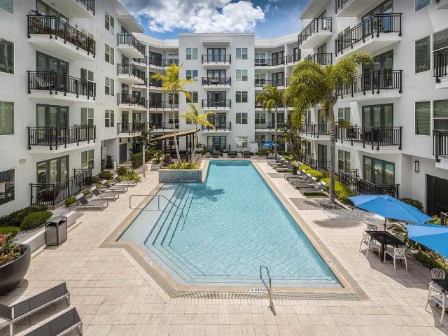 Society Westshore Apartments 1 Bedroom Apartment for Rent at 2202 N Lois Ave, Tampa, FL 33607 Carver City Lincoln Gardens