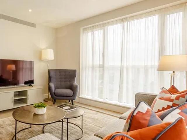 Société Générale, 1 Bank Street, London, E14 4SG, United Kingdom | 2 bed apartment for rent #129786466 | Rentberry