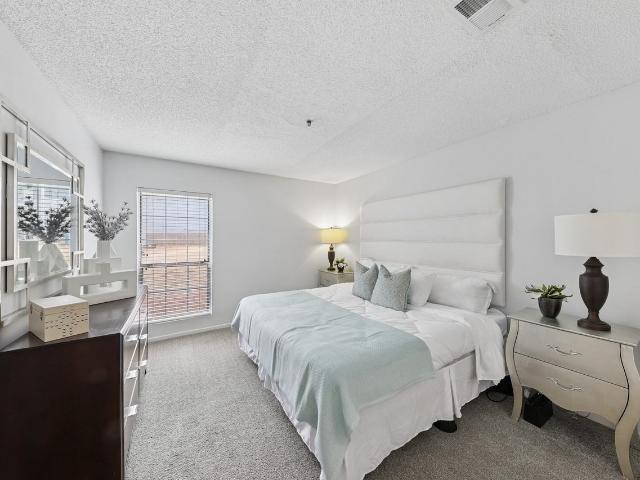 SoCo Apartments at Vinings 2 Bedroom Apartment for Rent at 4098 S Cobb Dr Se, Smyrna, GA 30080