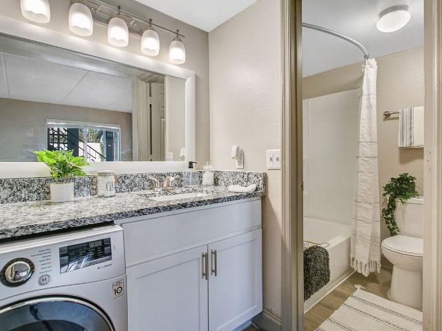 SoDo Flats | 1 Bedroom Apartments in Downtown Orlando 1 Bedroom Apartment for Rent at 3435 S Orange Ave, Orlando, FL 32806