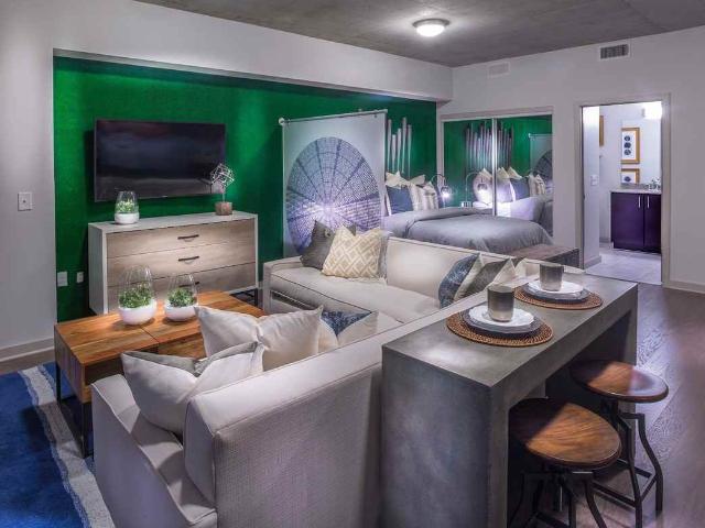 SoDo Houston North Tower 3 Bedroom Apartment for Rent at 1625 Main St, Houston, TX 77002 Downtown Houston
