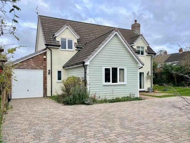Soers Close, Thorndon, 3 Bedroom Detached