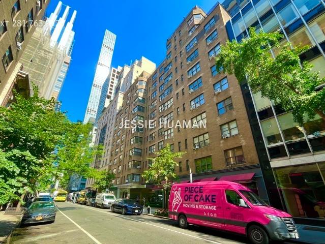 Soft Ambient Lit Studio in a Prewar Doorman Building | Midtown East
