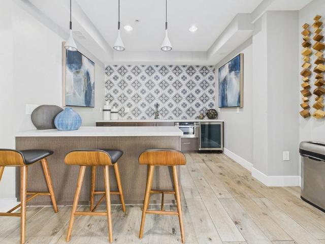 Sofi at Topanga Canyon 1 Bedroom Apartment for Rent at 9733 Topanga Canyon Blvd, Los Angeles, CA 91311 Chatsworth