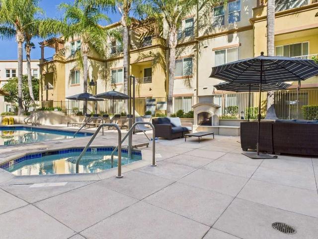 Sofi at Topanga Canyon 3 Bedroom Apartment for Rent at 9733 Topanga Canyon Blvd, Los Angeles, CA 91311 Chatsworth