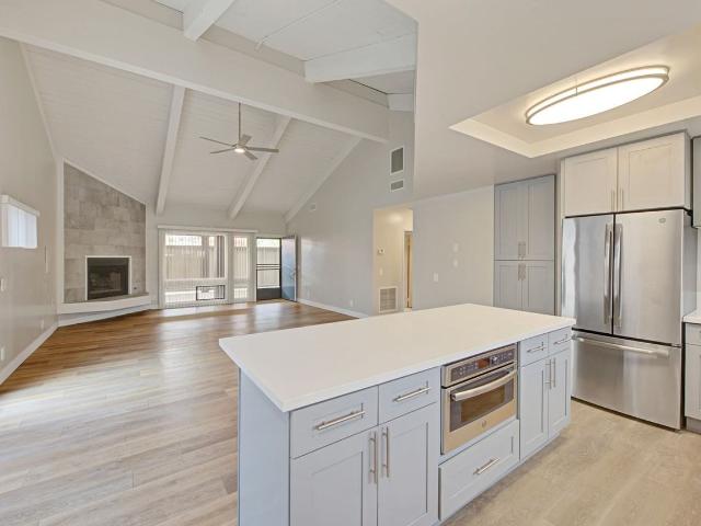 Sofi Ventura 1 Bedroom Apartment for Rent at 6250 Telegraph Rd, Ventura, CA 93003