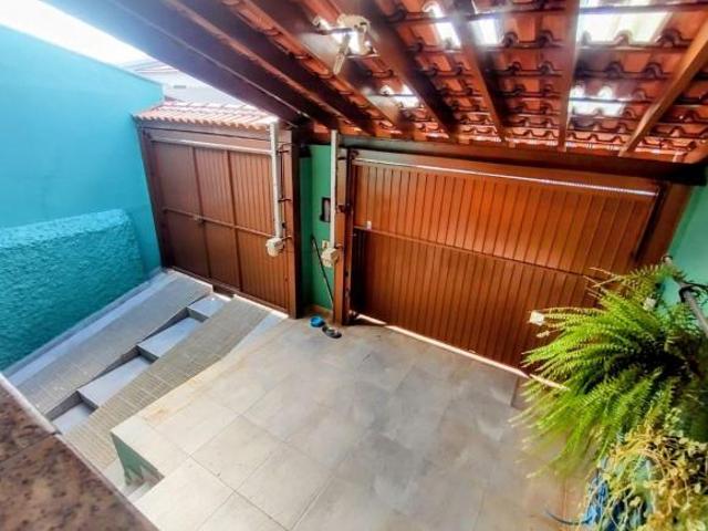 Sofisticação e conforto no coração da cidade! Apresentamos este lindo sobrado na cidade de Tatuí