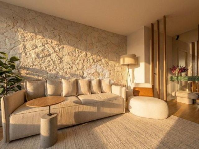 Sofisticação e conforto em um projeto impecável, pronto para morar no Petrópolis