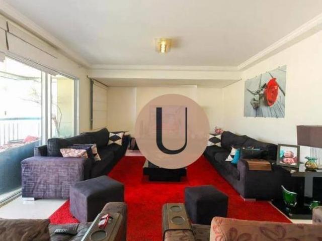 Sofisticação neste Apartamento com 234 m², varanda gourmet, 4dorm. 3 suites e 4 vagas à venda, na