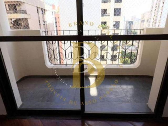 Sofisticada cobertura Duplex em Moema