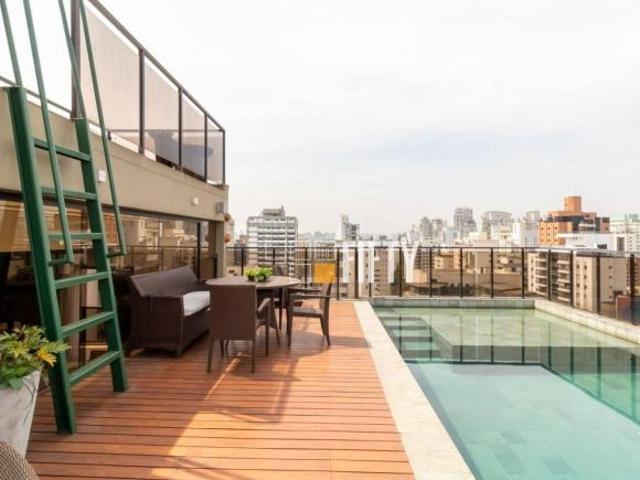 Sofisticada Cobertura no coração da Vl. Nova Conceição próx. ao Pq. Ibirapuera com 3 suítes/Piscina/