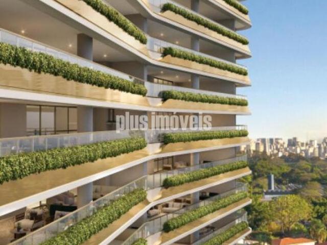 Sofisticado Apartamento 4 Dormitórios 4 Suites 4 Vagas em Moema