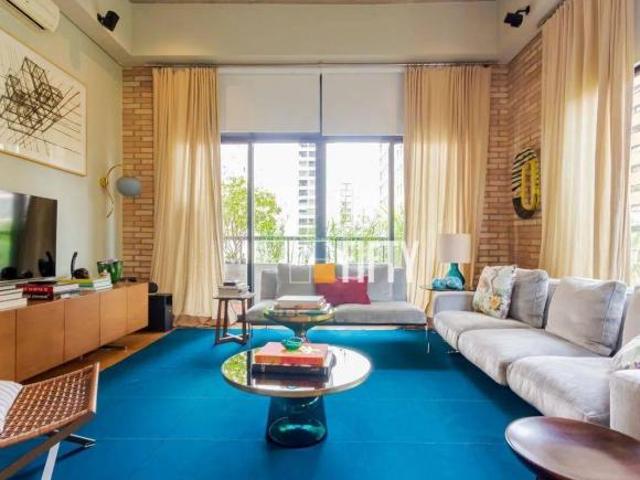 Sofisticado Loft com 142m² e 2 suítes no coração do Itaim Bibi!